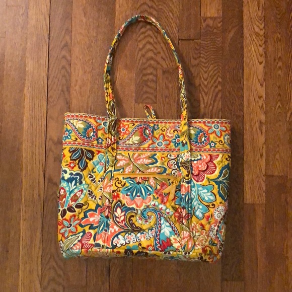 Vera Bradley | Bags | Vera Bradley Bag | Poshmark